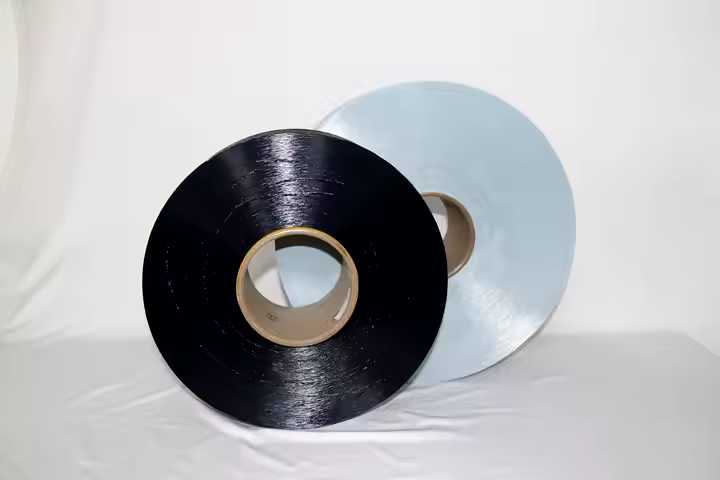 What Is POY Yarn (Polyester Partially Oriented Yarn)? - China Yarns ...